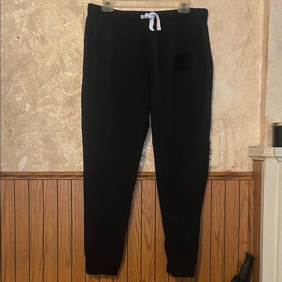 Roots | Pants | Black Roots Joggers L | Poshmark